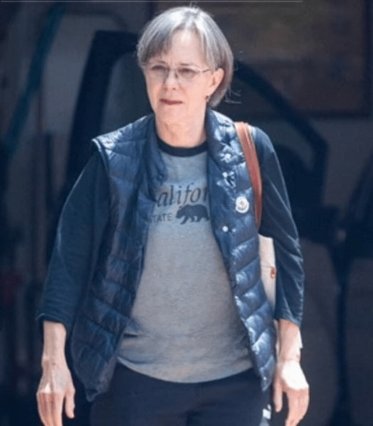 Sally Field fires back at detractors who labeled her “ugly ...